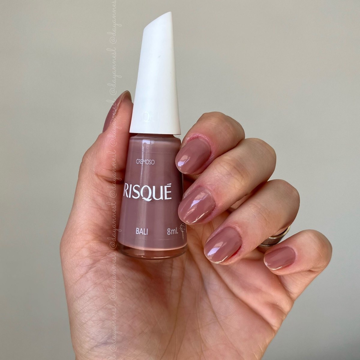 ESMALTE: BALI – RISQUÉ – DAYANE GUIMARÃES